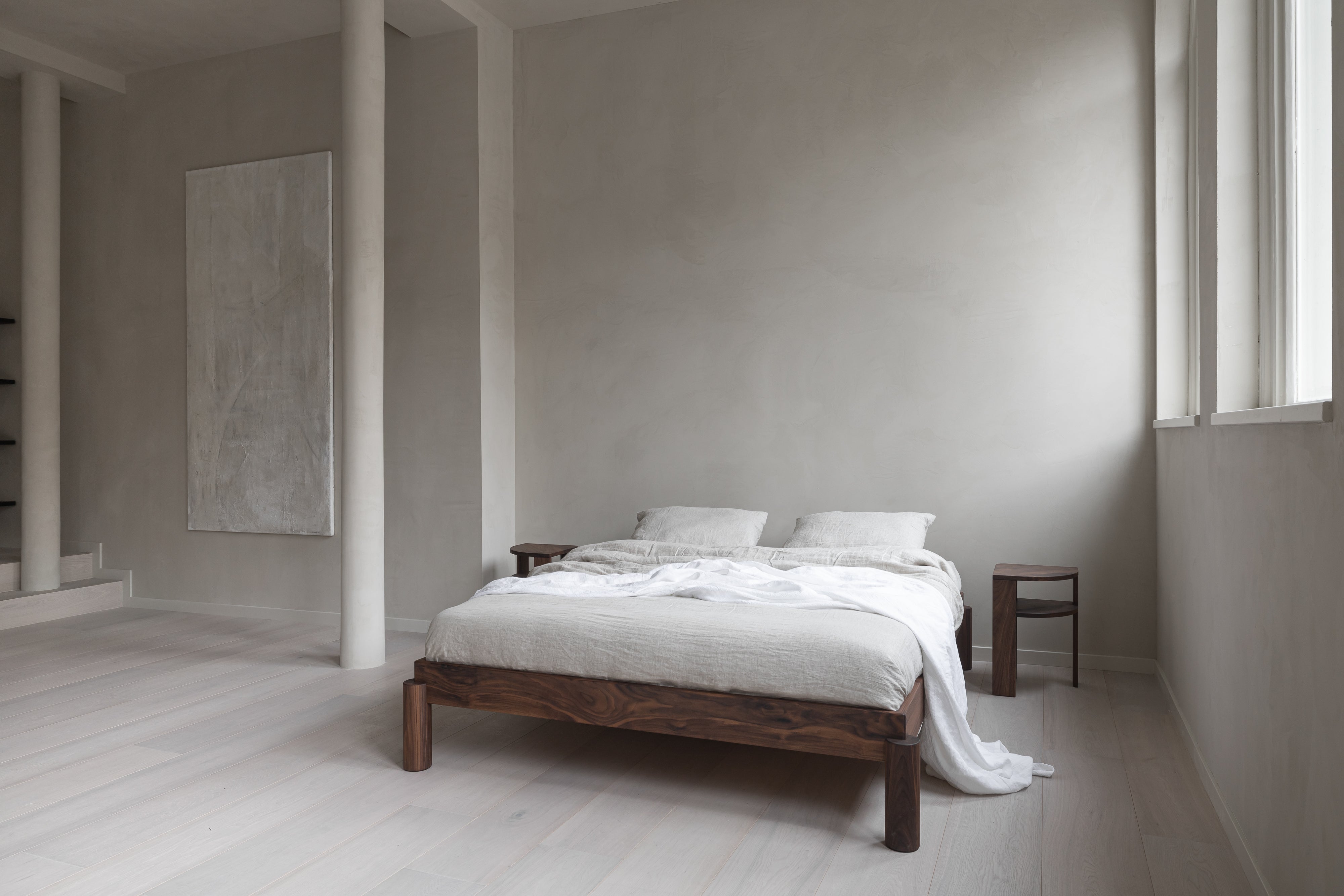 Crescent Walnut – Selé